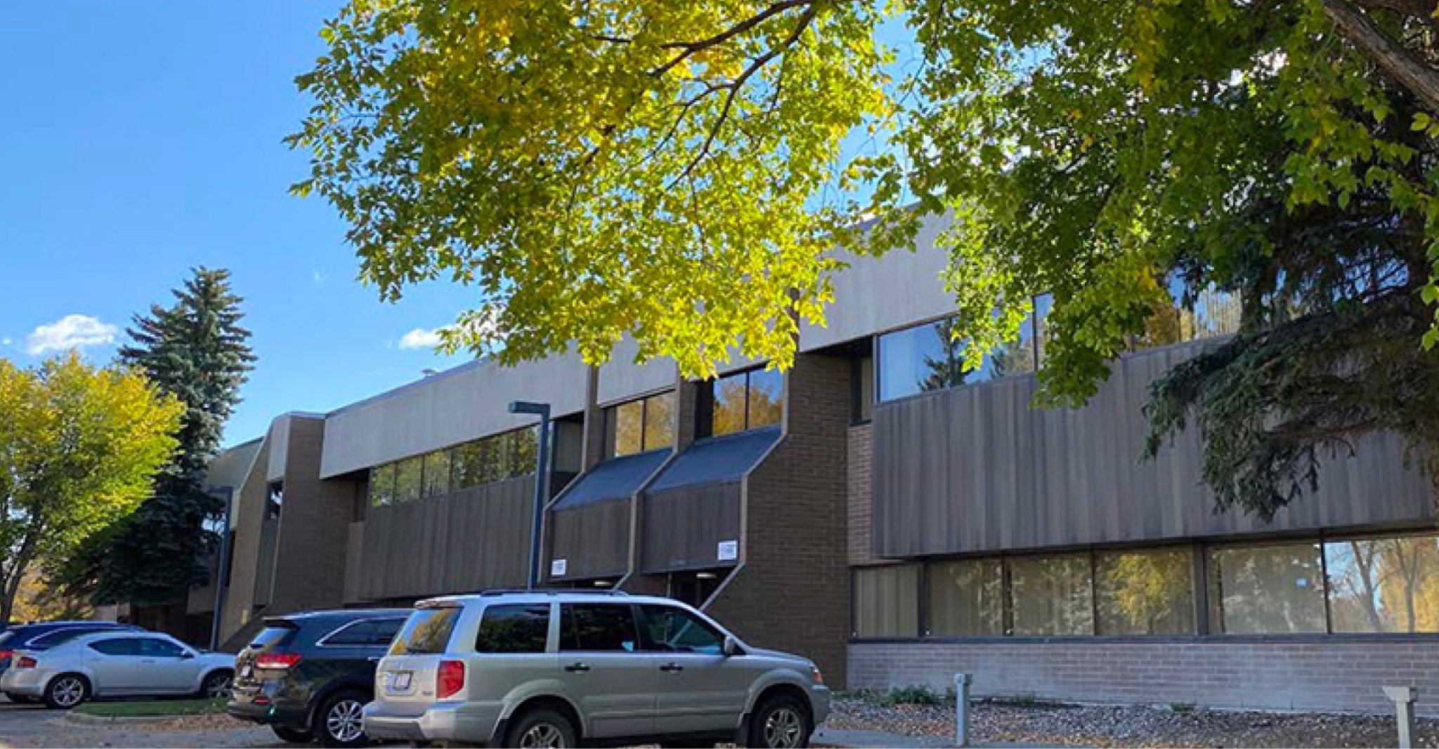 Office & Lab Space Edmonton Research Park - Building 1 - Omada Commercial